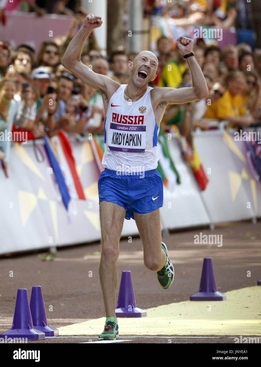 LONDON, Britain - Russia's Sergey Kirdyapkin wins the men's 50 ...