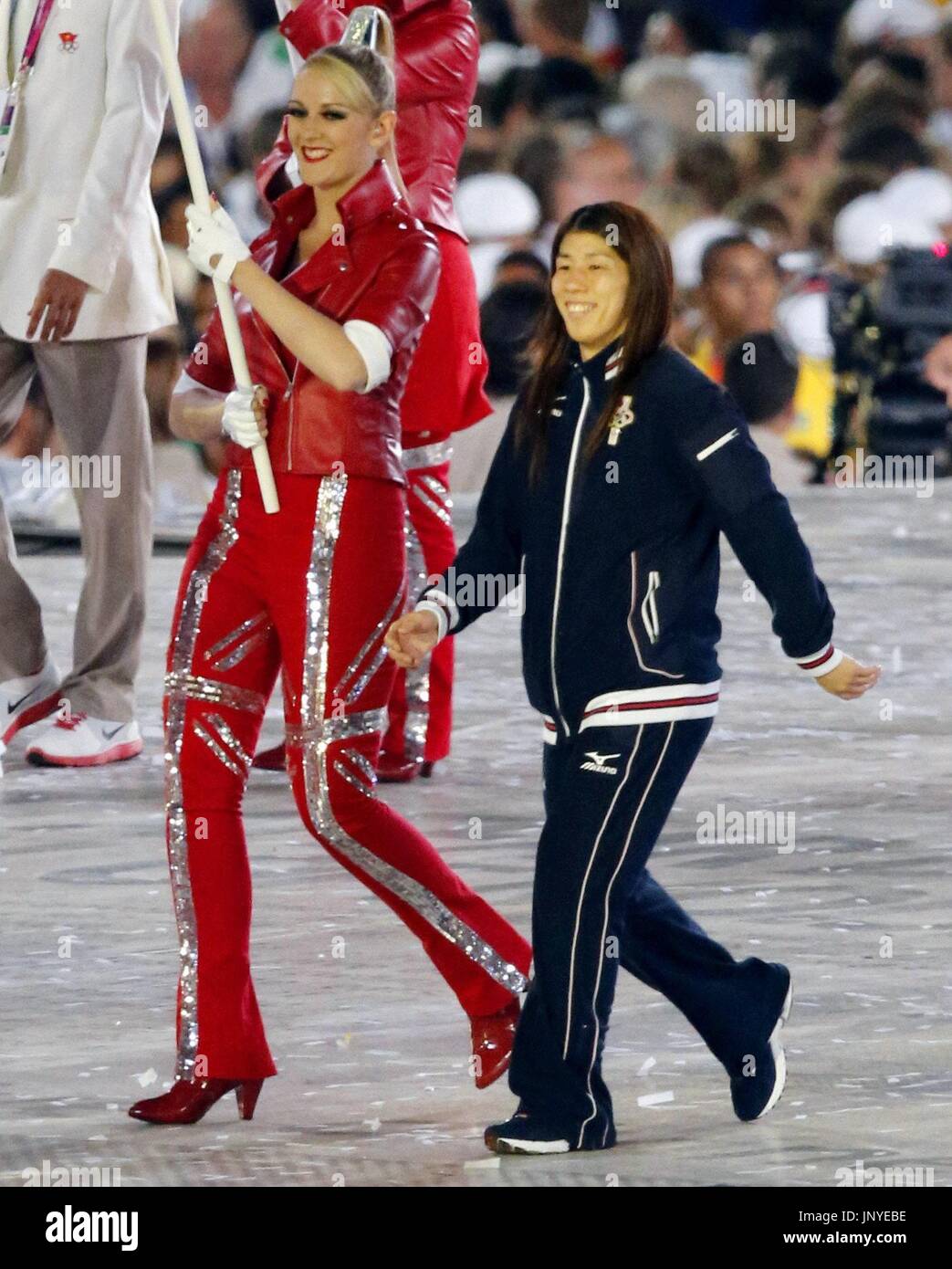 LONDON, Britain - Three-time Olympic wrestling gold medalist Saori ...