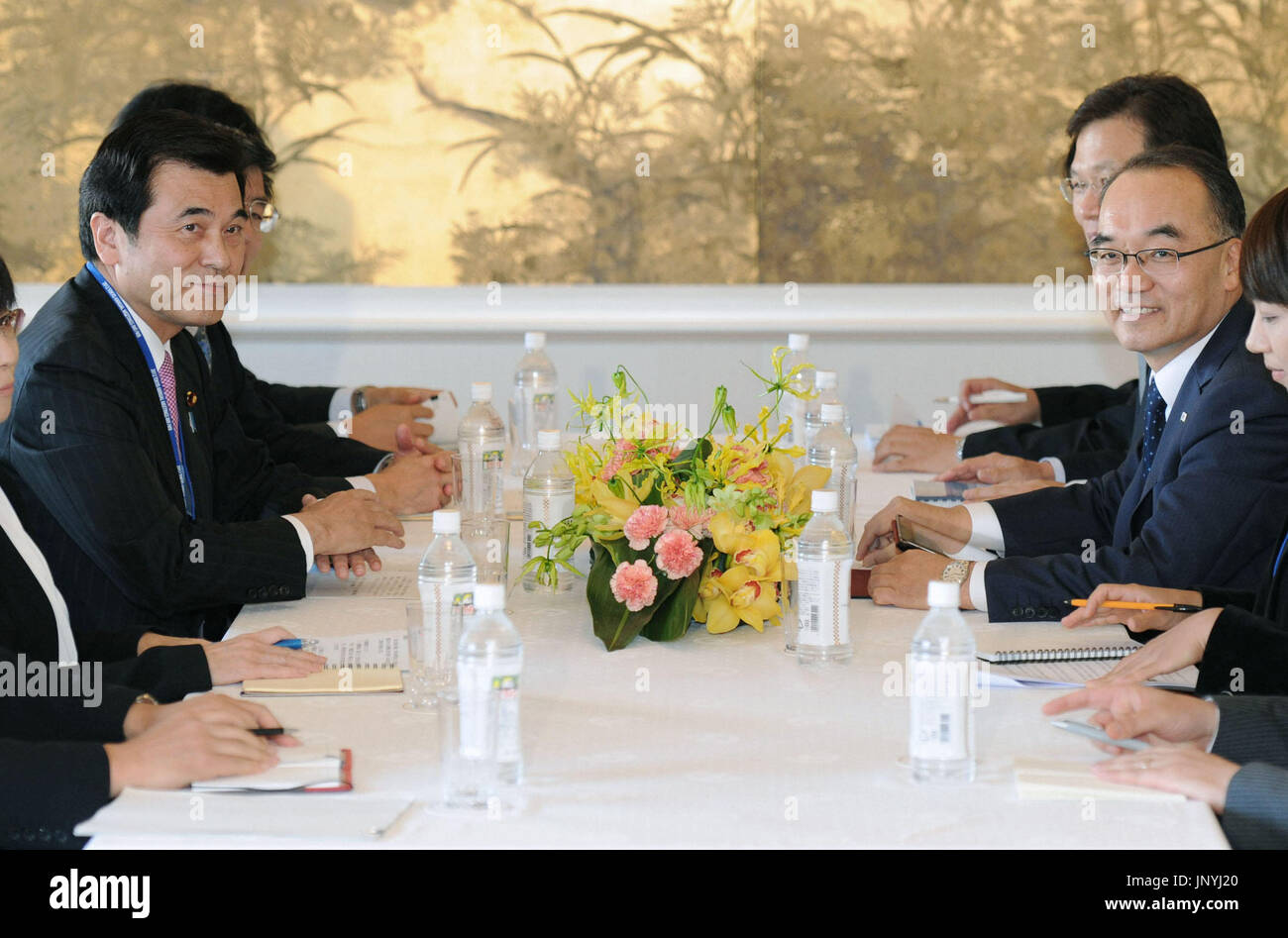 TOKYO, Japan - Japanese Finance Minister Koriki Jojima (L) and South ...