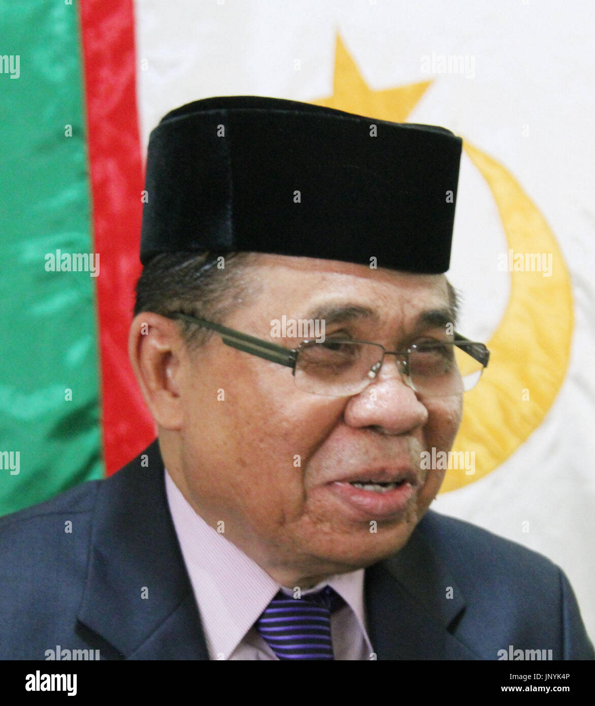 MAGUINDANAO, Philippines - Al Haj Murad Ebrahim, leader of the ...