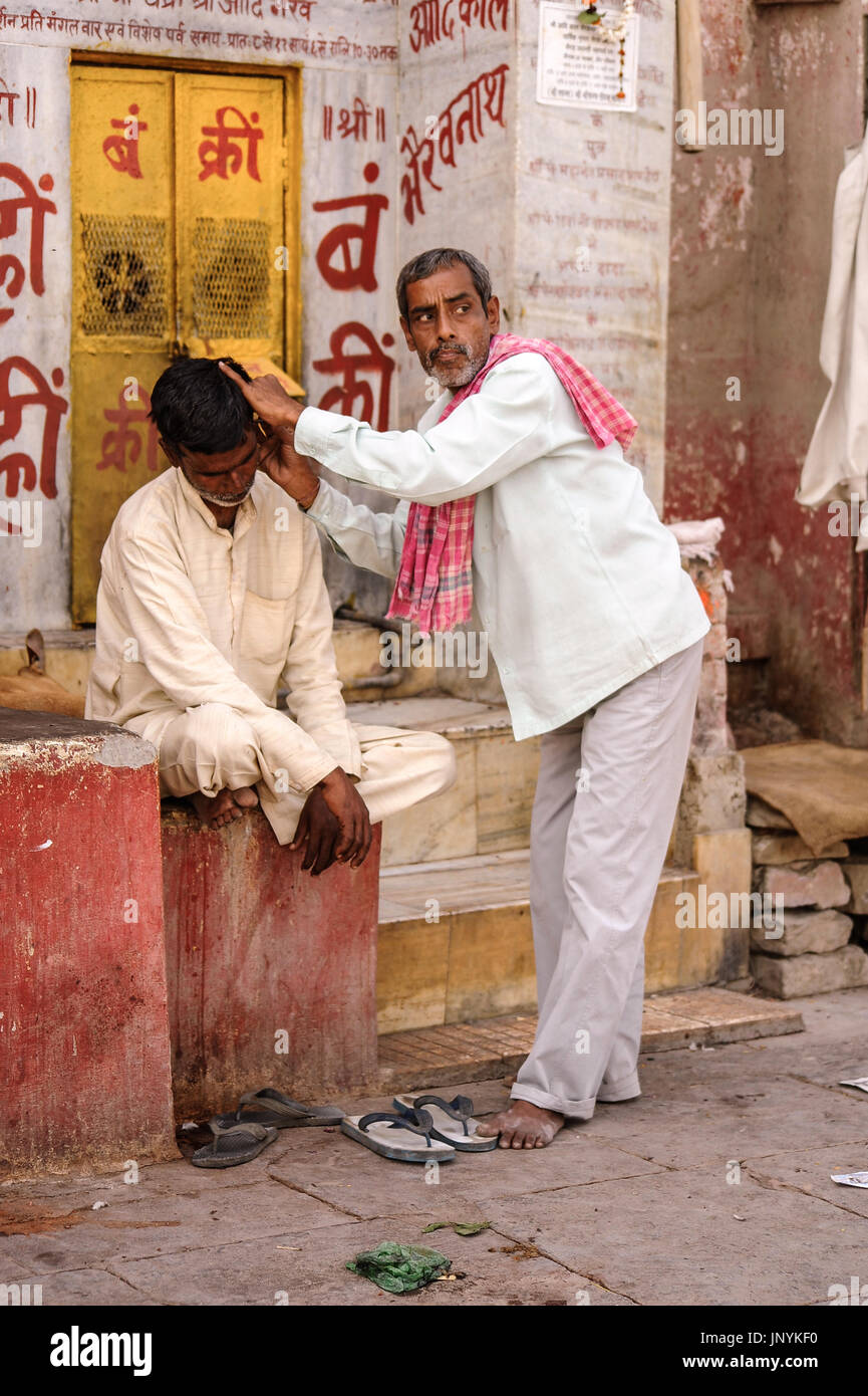 Ear cleaner hi-res stock photography and images - Alamy