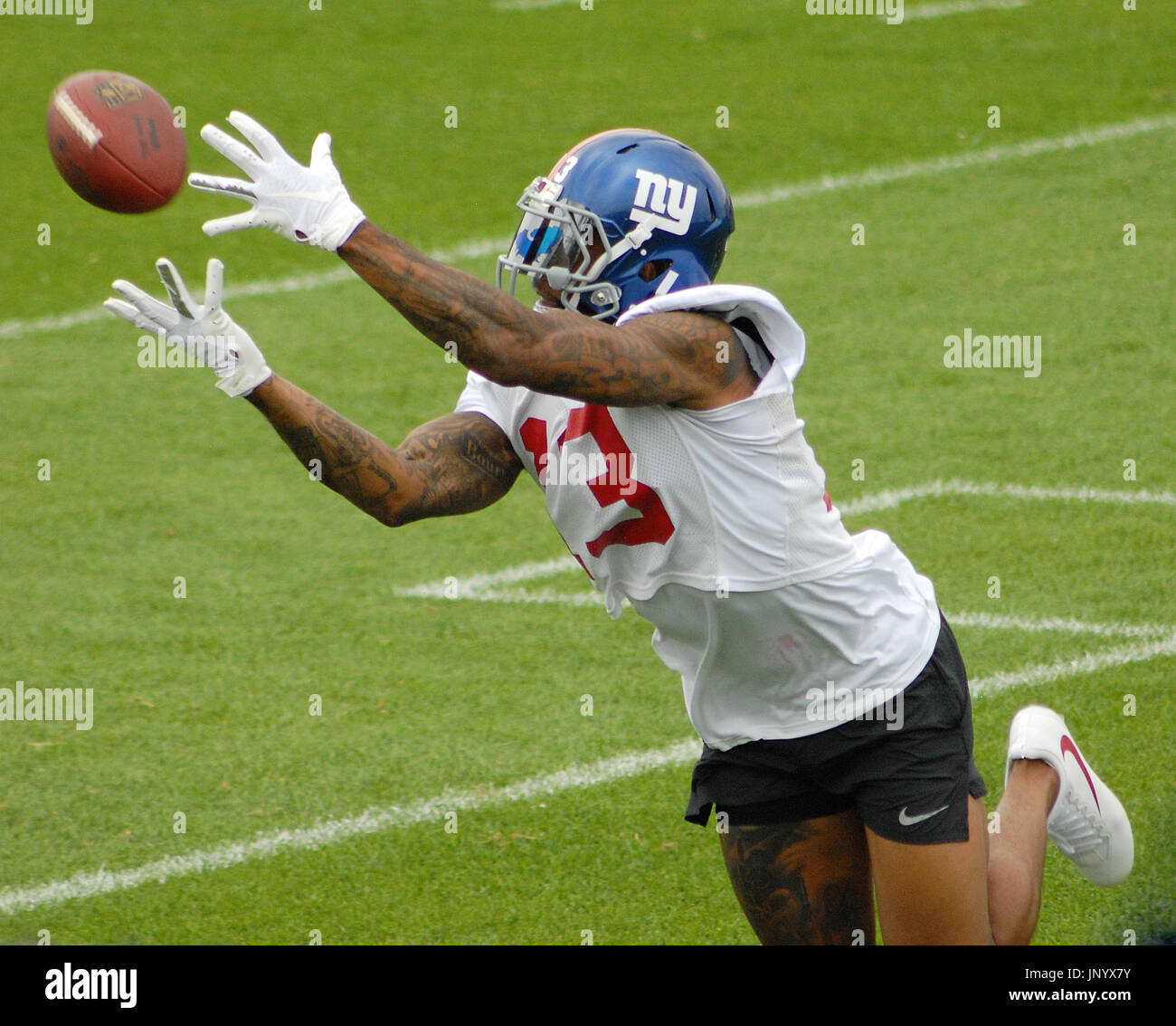 Grass route football hi-res stock photography and images - Alamy