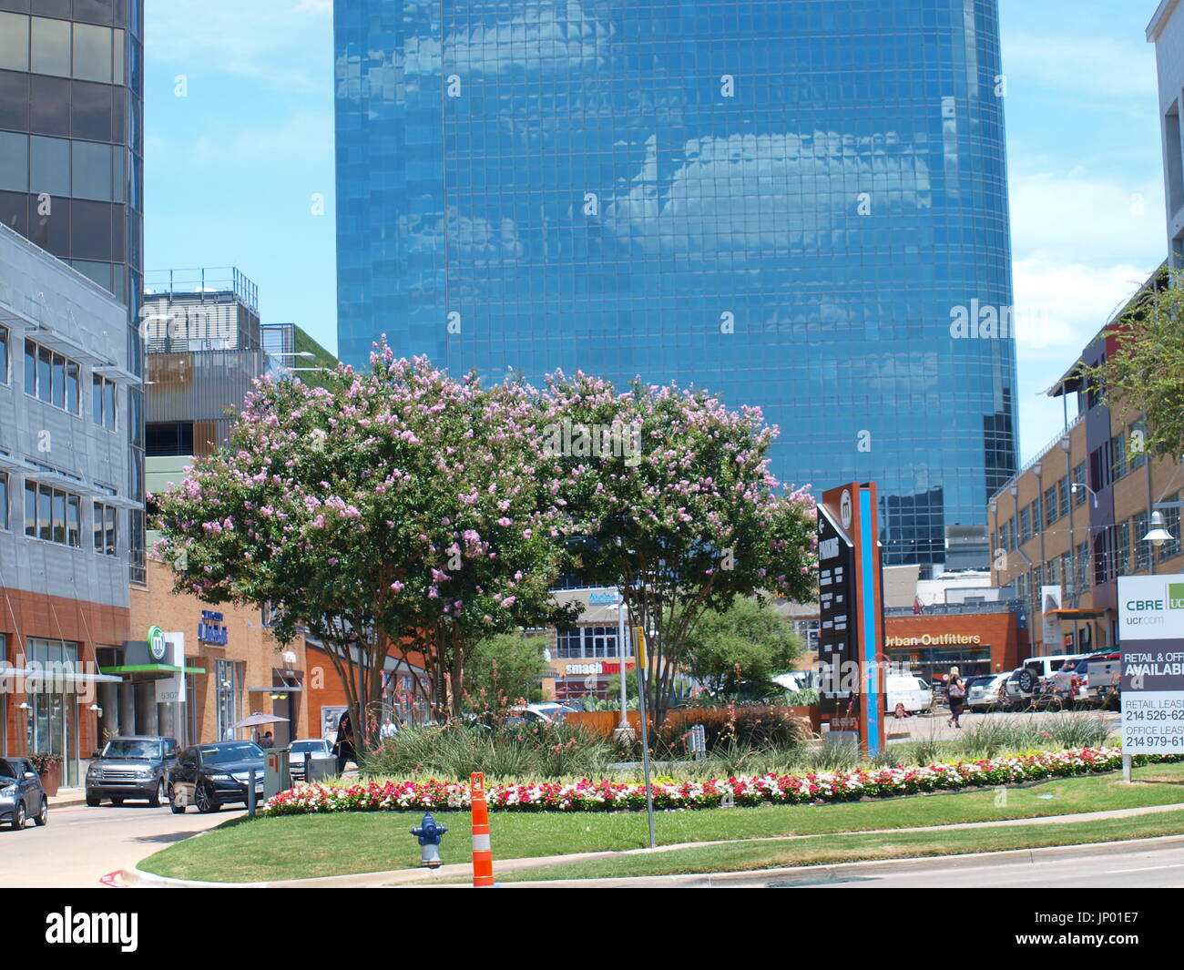 Dallas, USA. 31st July, 2017. The $11 Million Katy Trail Pedestrian ...