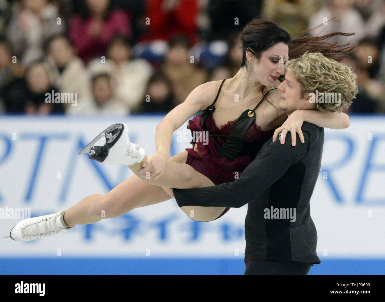 RIFU, Japan - Americans Meryl Davis and Charlie White perform during ...