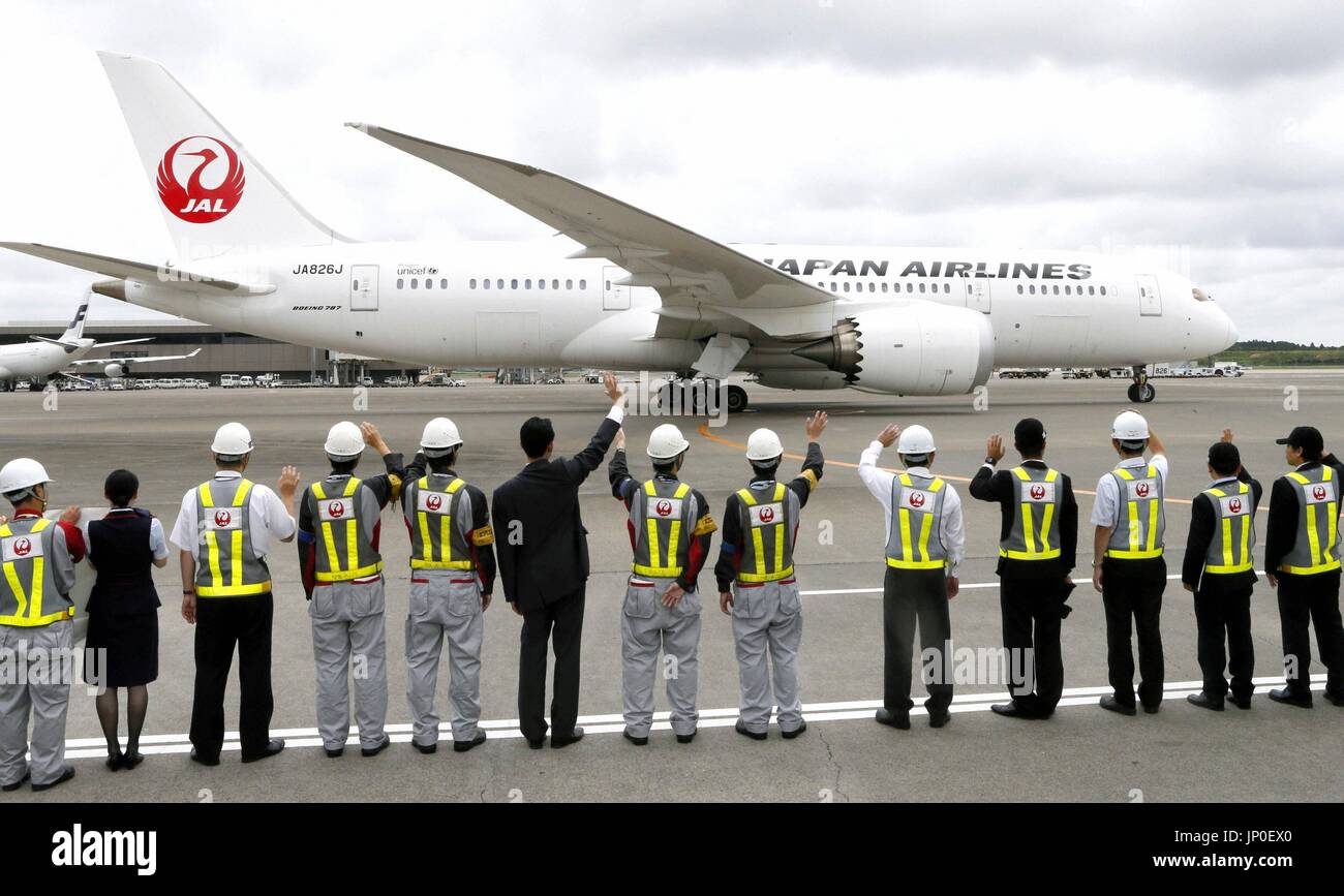NARITA, Japan - The first flight of Japan Airlines Co.'s new service ...