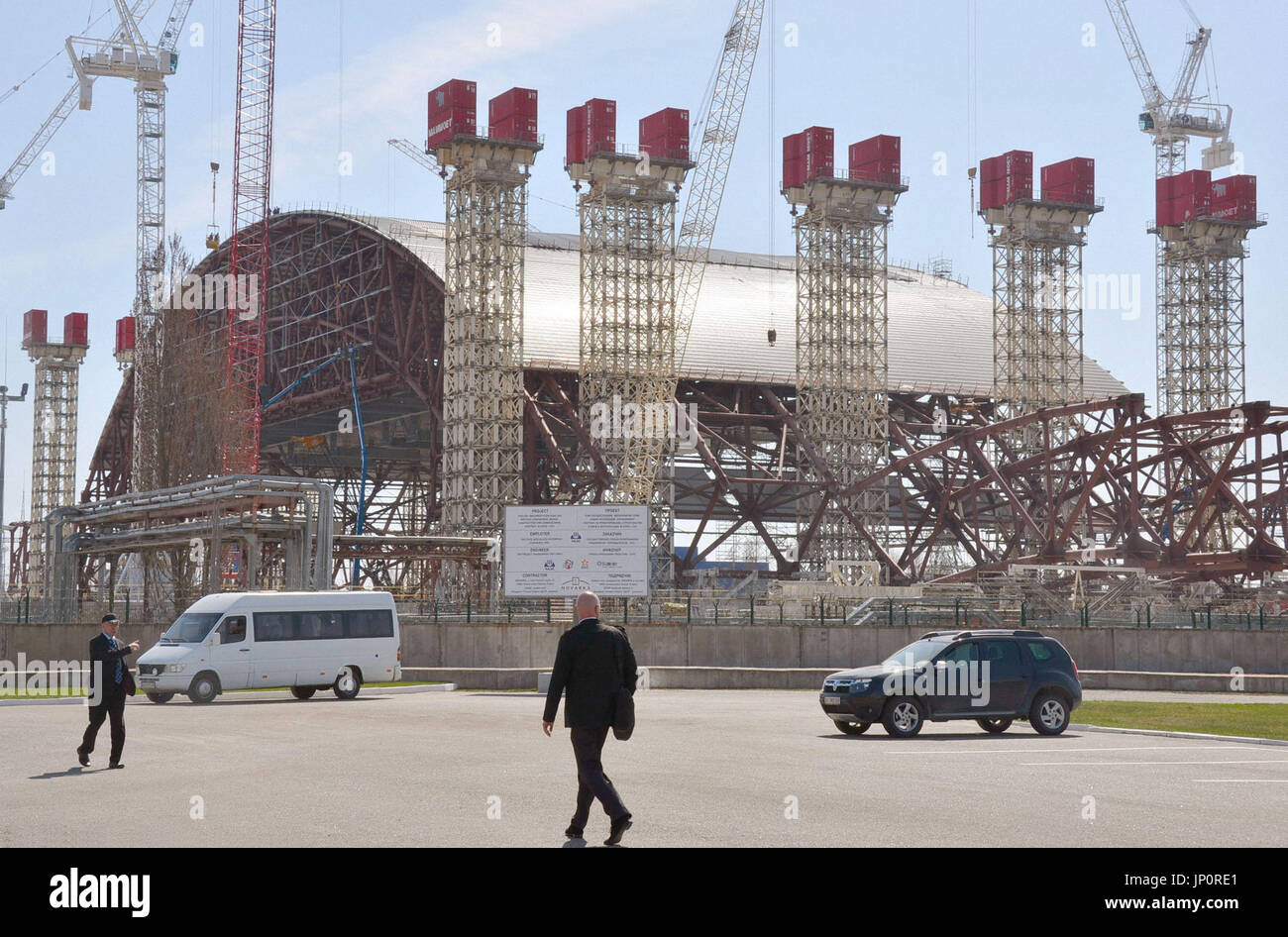 CHERNOBYL, Ukraine - A huge dome is under construction at the Chernobyl ...