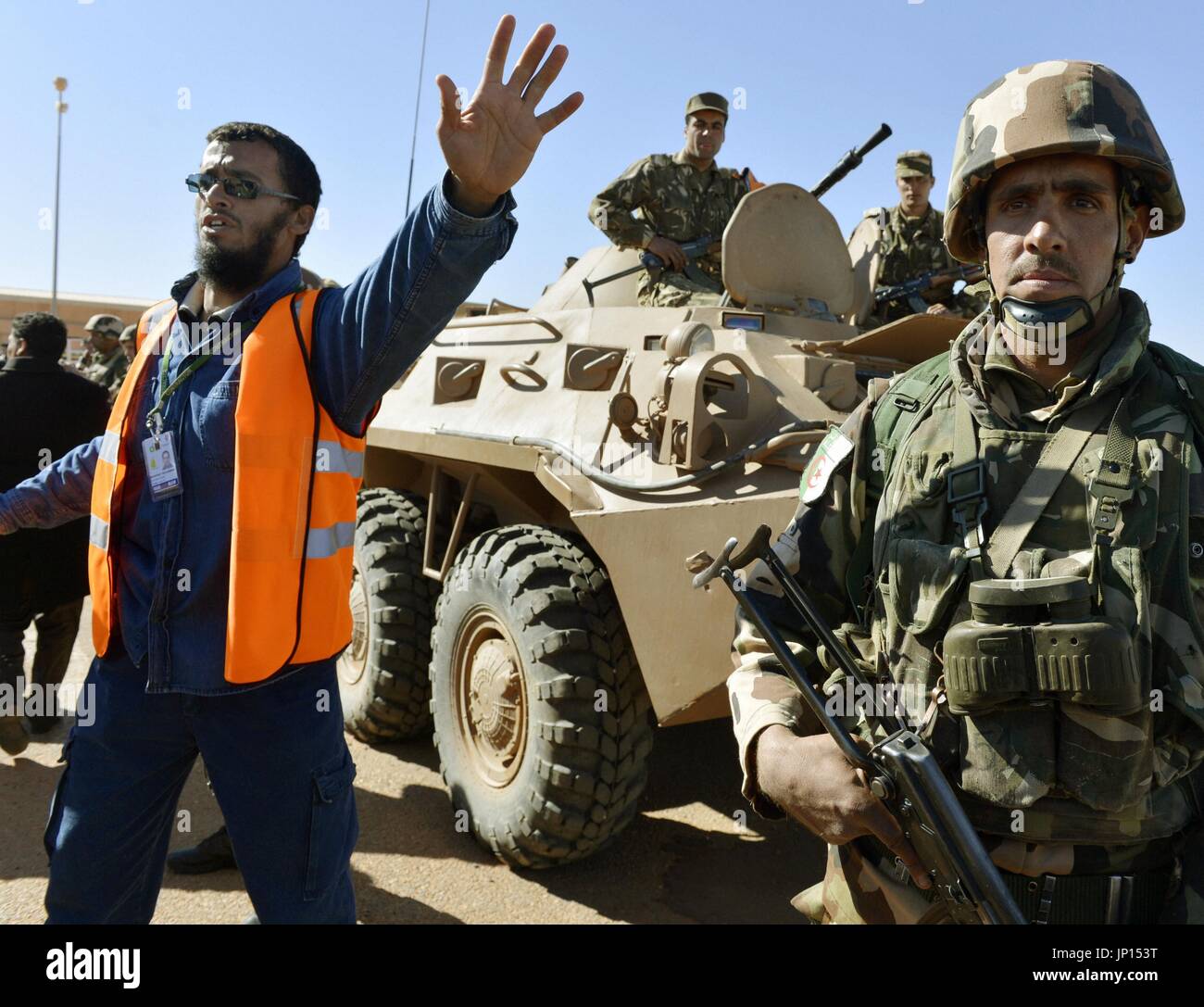 IN AMENAS, Algeria - Soldiers guard a gas facility in In Amenas ...