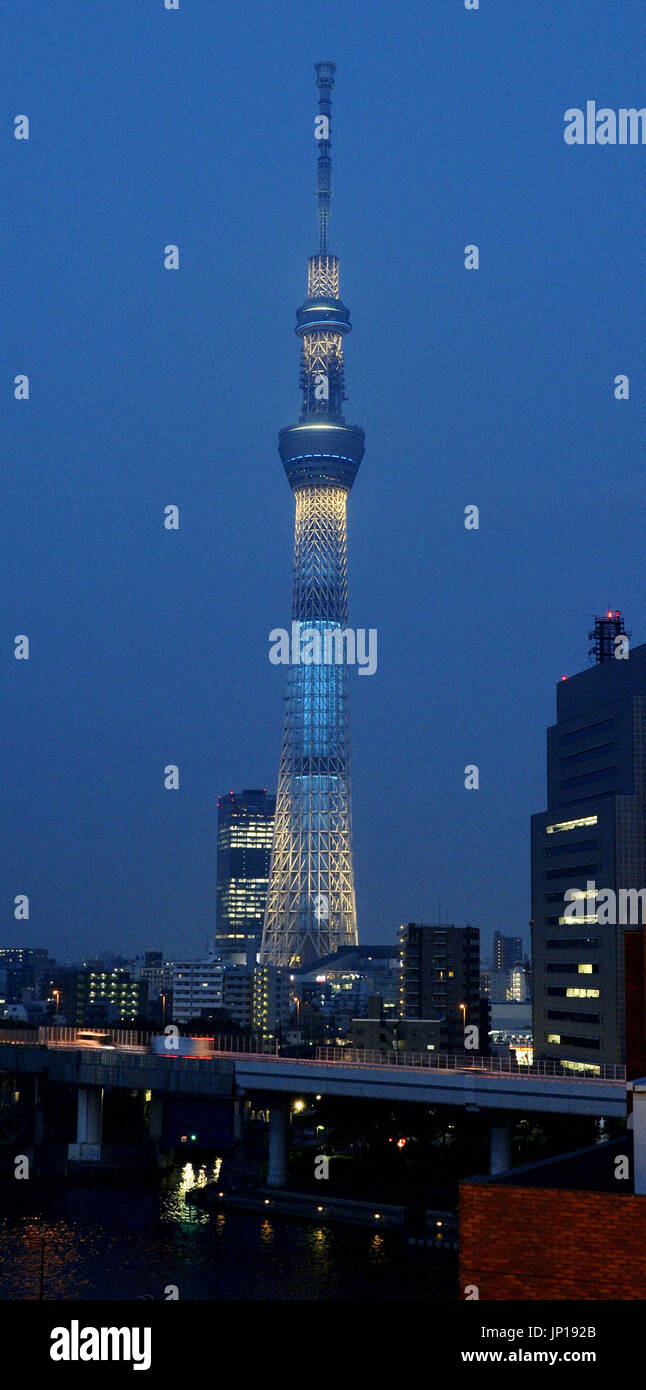TOKYO, Japan - The 634-meter-tall Tokyo Skytree in the Japanese capital ...