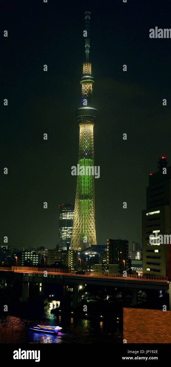TOKYO, Japan - The 634-meter-tall Tokyo Skytree in the Japanese capital ...