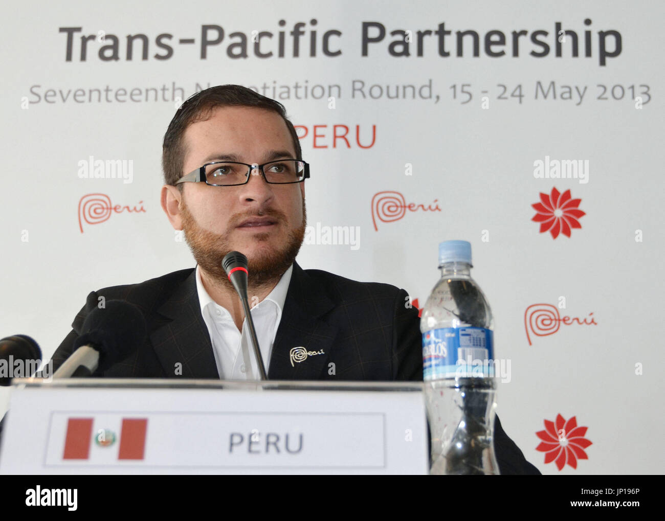 LIMA, Peru - Edgar Vasquez, Peruvian chief negotiator for the Trans ...