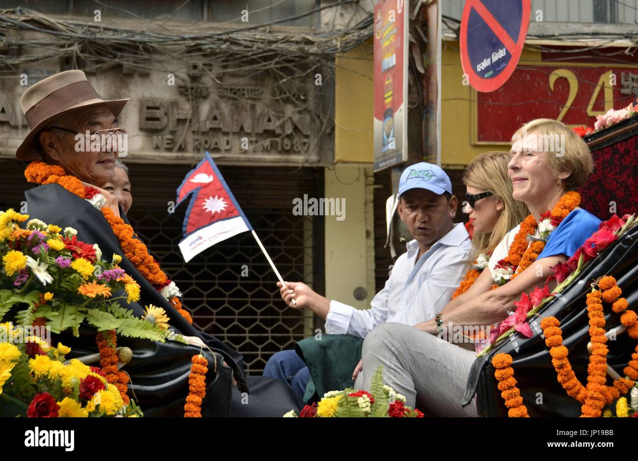 KATHMANDU, Nepal - Family members of late Edmund Hillary and late ...
