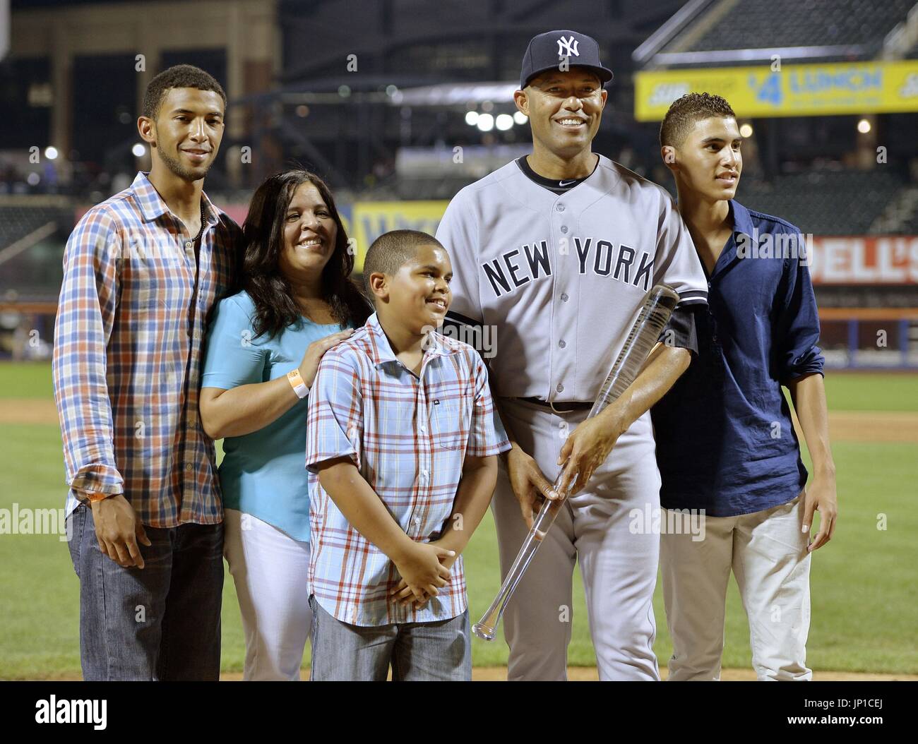 Mariano Rivera voting for Trump | TexAgs