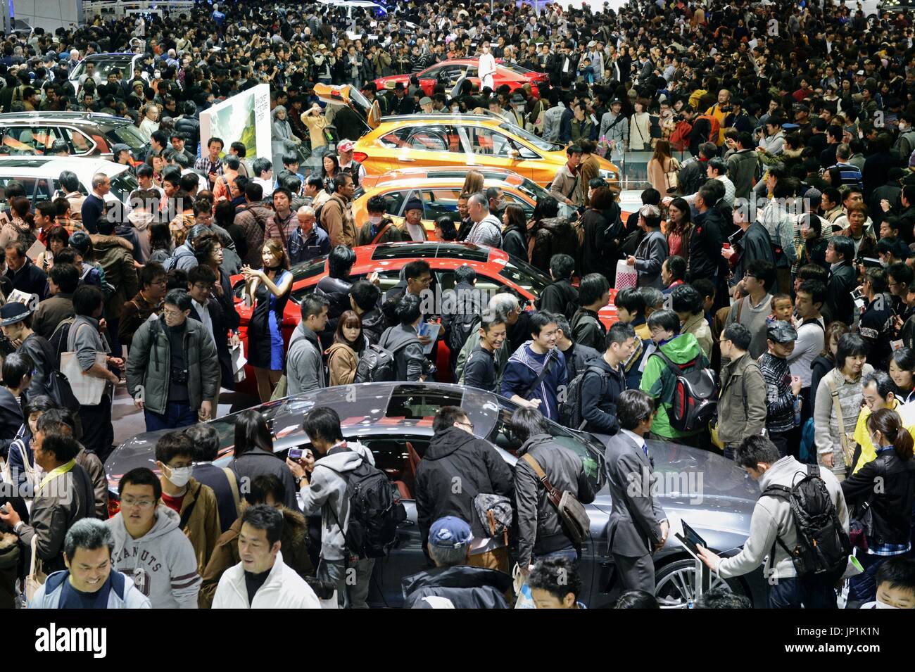 TOKYO, Japan - Visitors crowd Tokyo Big Sight as the 43rd Tokyo Motor ...