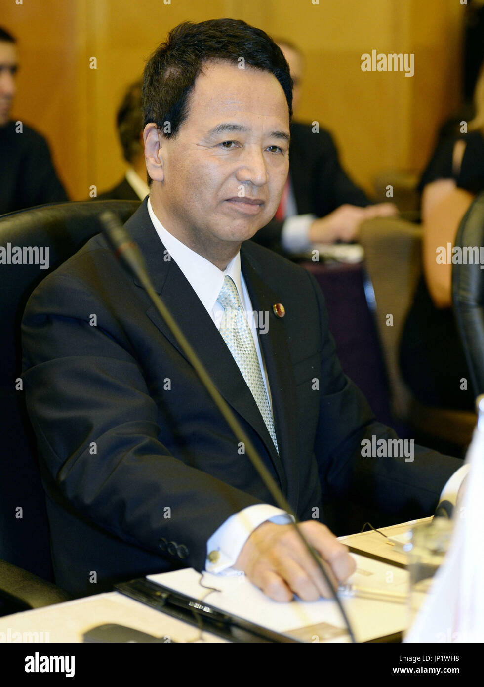 SINGAPORE, Singapore - Akira Amari, Japan's minister in charge of the ...