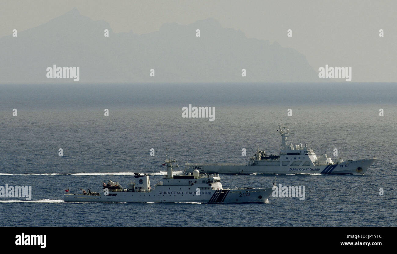 MIYAKOJIMA, Japan - Photo taken from a Kyodo News airplane shows the ...