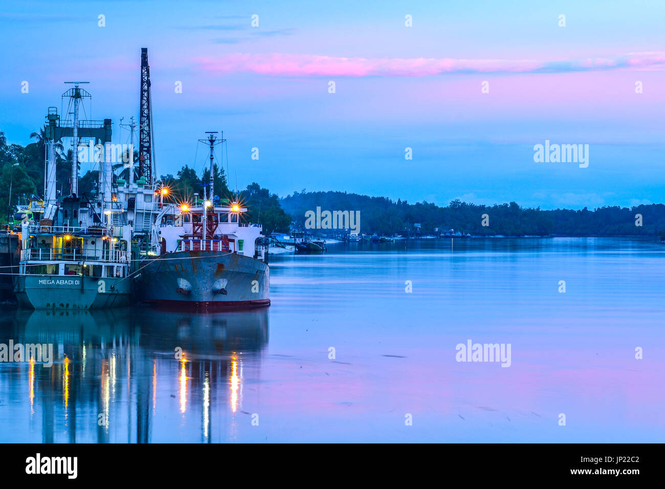 Papua landscape hi-res stock photography and images - Alamy