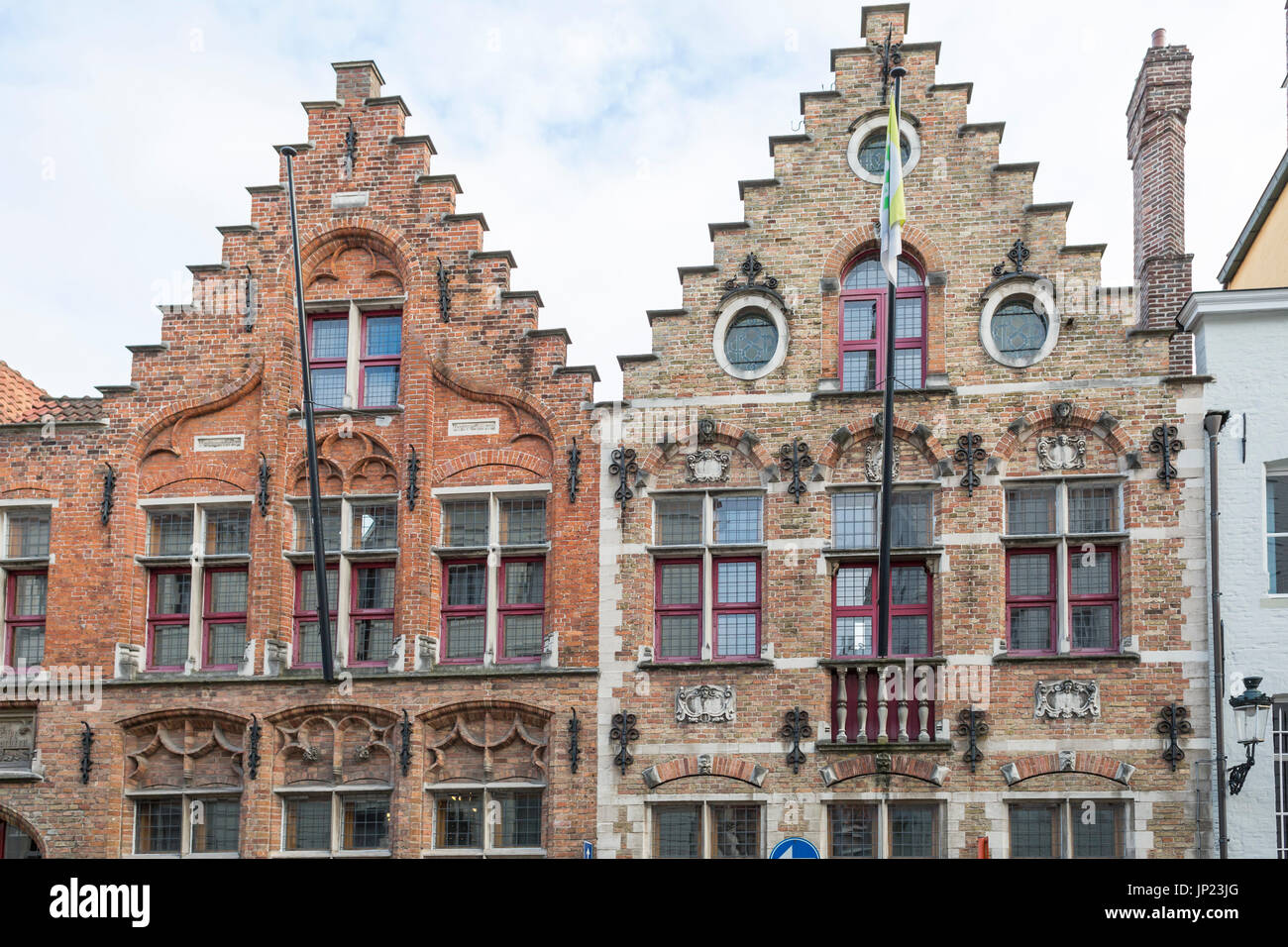 Bruges gothic architecture hi-res stock photography and images - Alamy