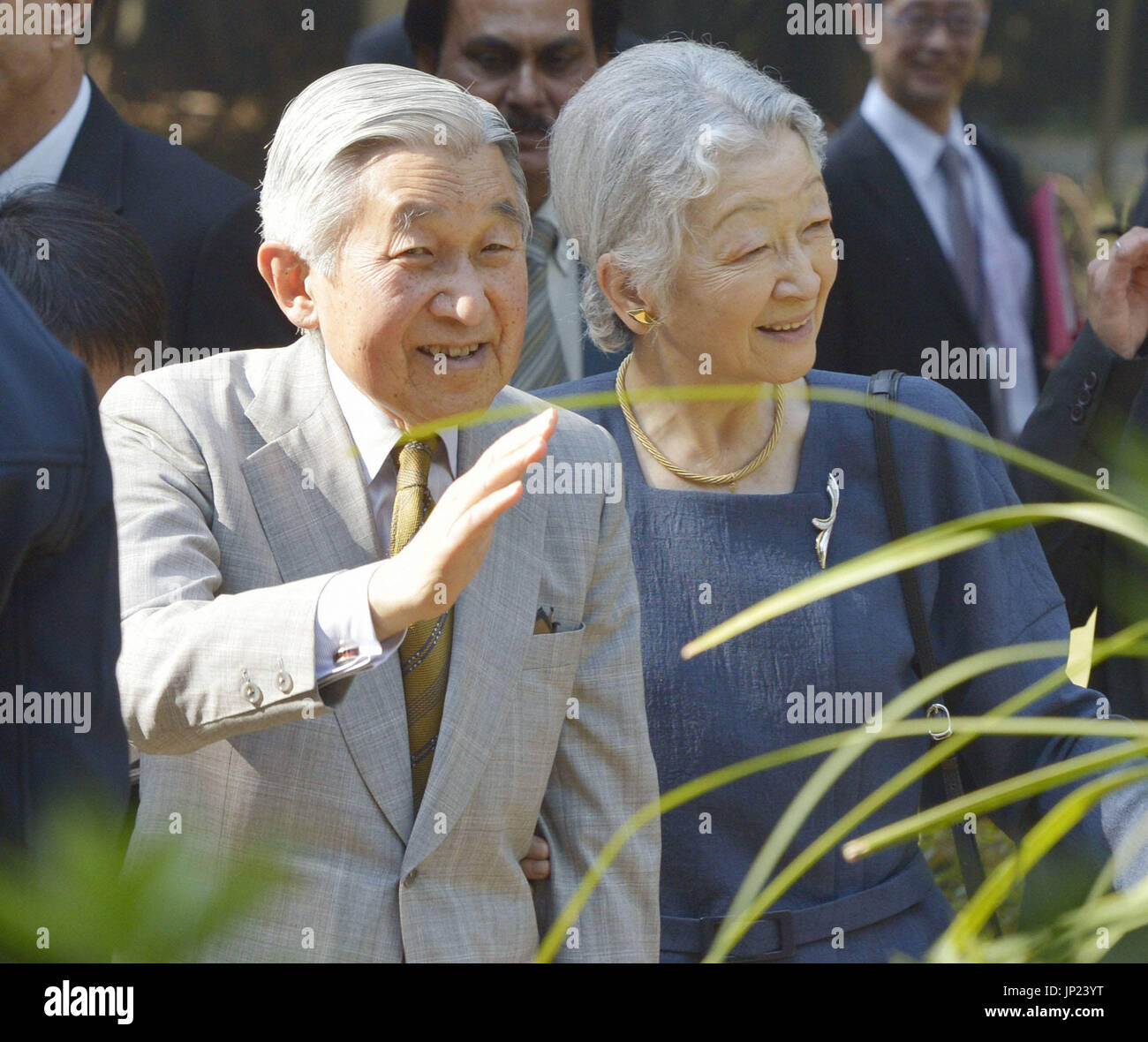 NEW DELHI, India - Japan's Emperor Akihito (L) and Empress Michiko ...