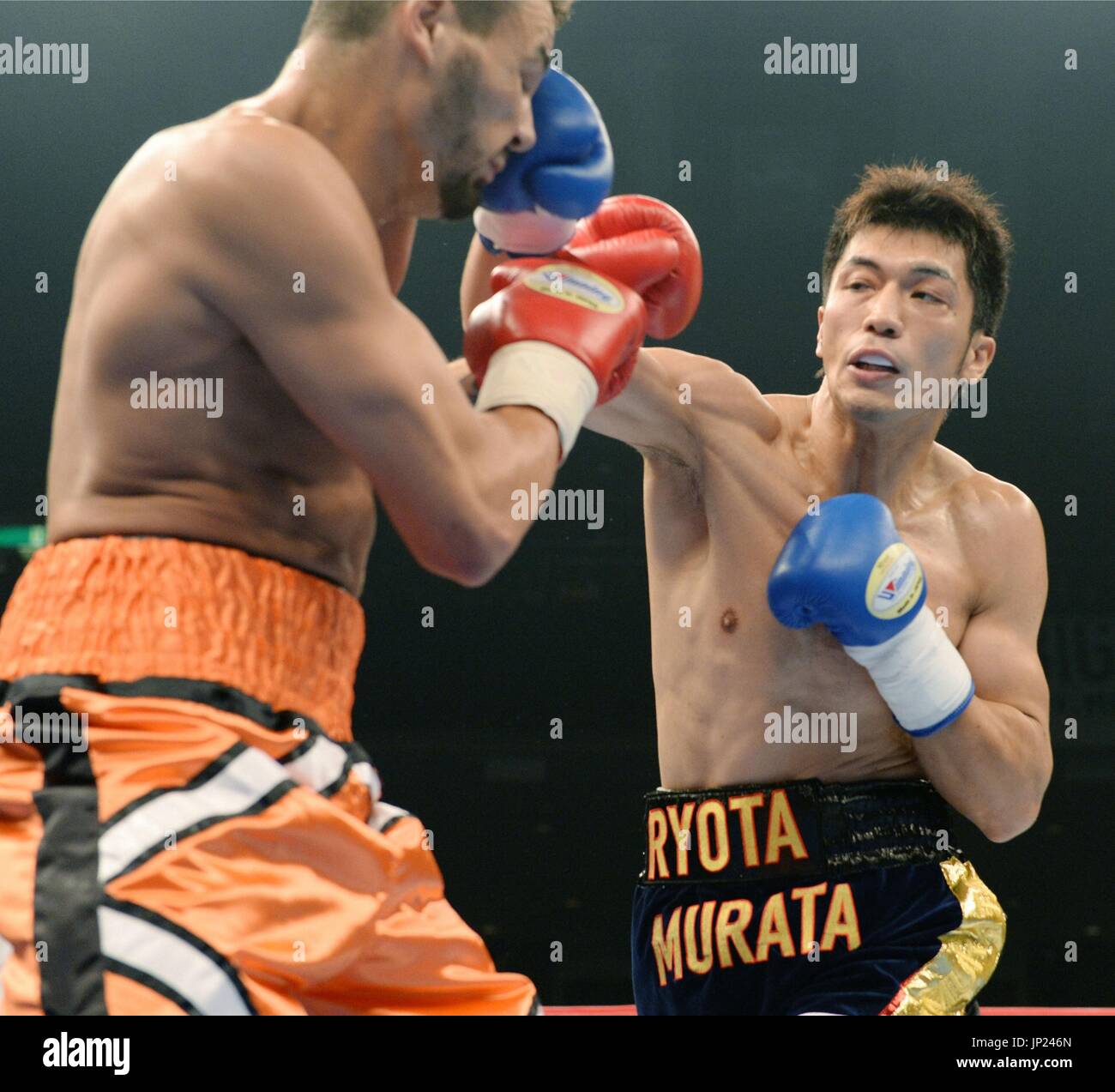 TOKYO, Japan - London Olympic middleweight champion Ryota Murata (R ...
