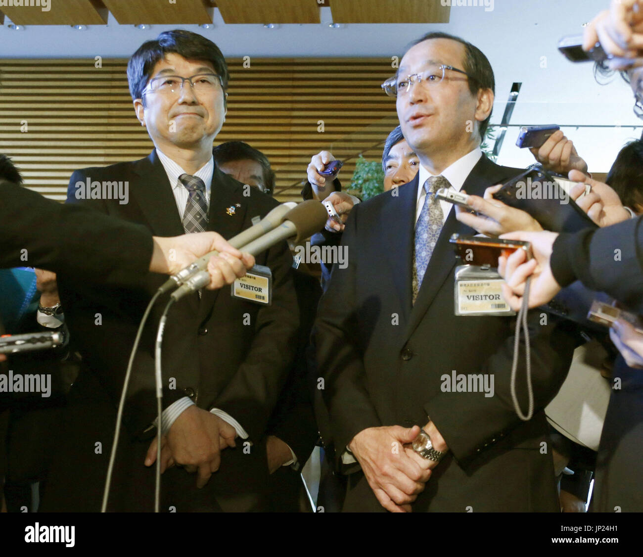 TOKYO, Japan - Hiroshima Mayor Kazumi Matsui (R) and Nagasaki Mayor ...