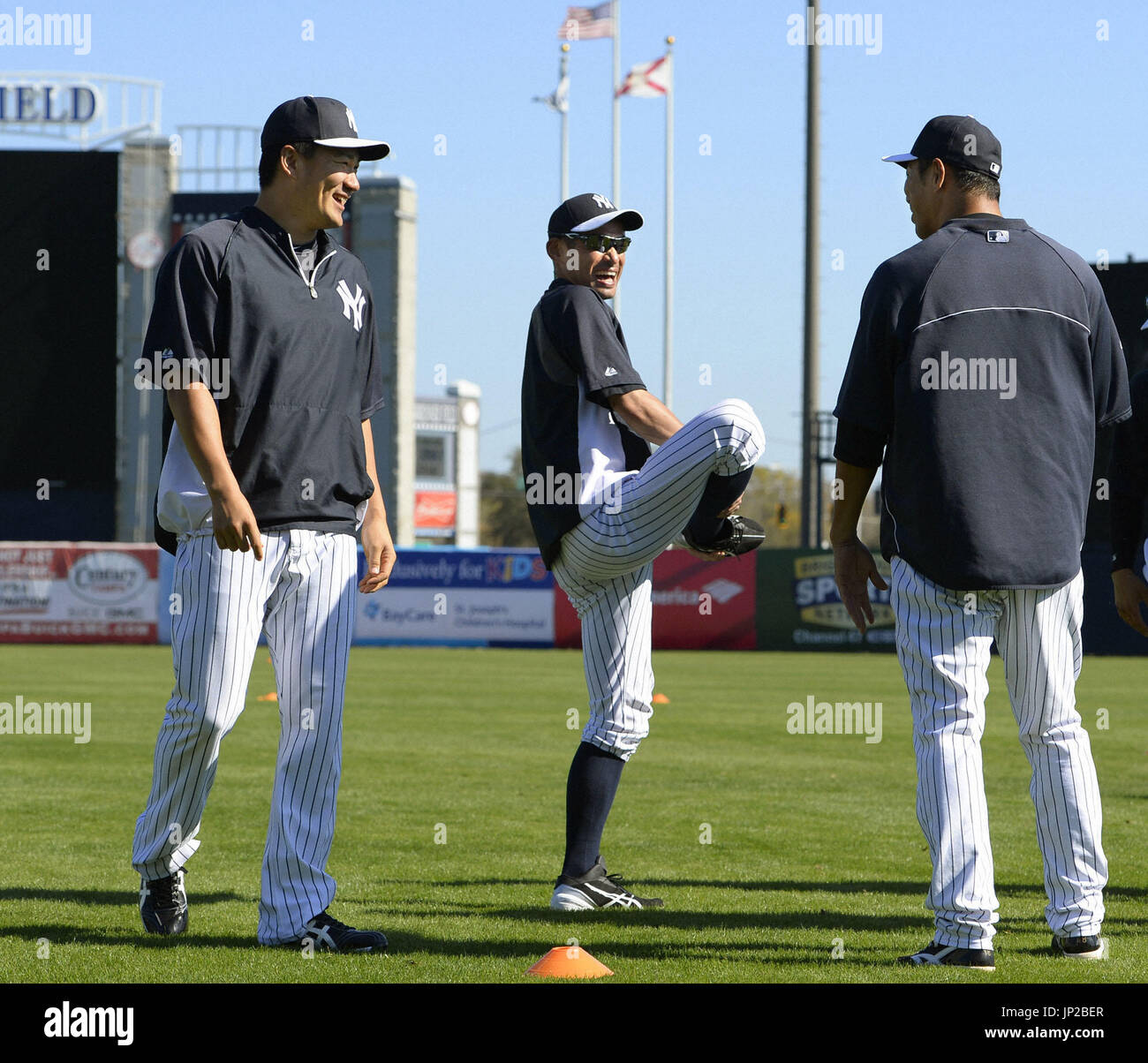 TAMPA, United States - Japanese players of the New York Yankees ...