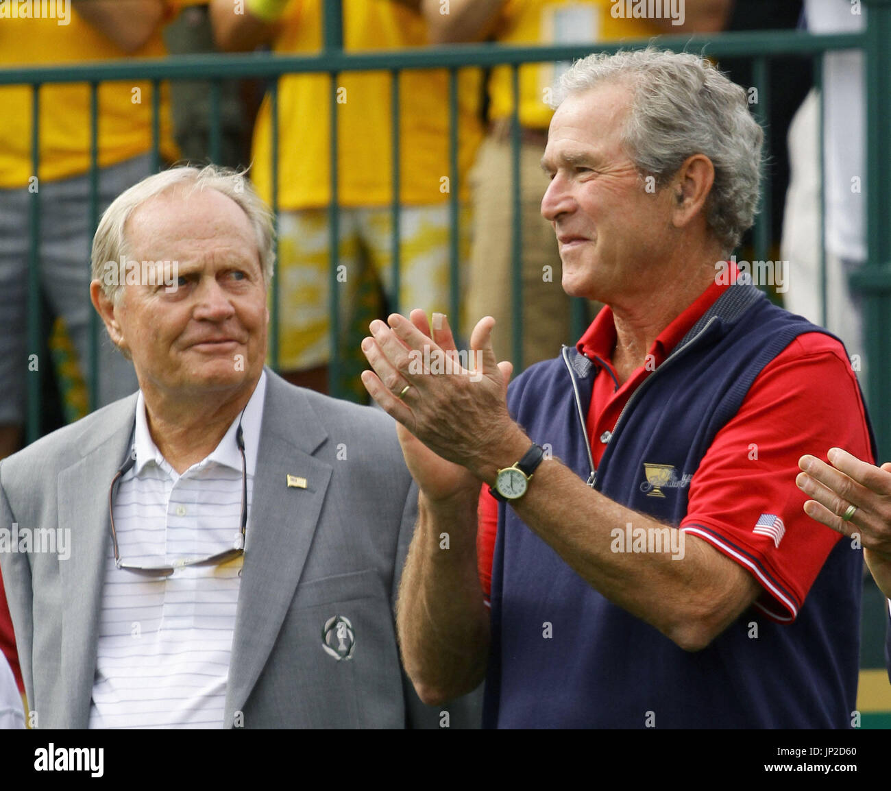 DUBLIN, Ireland - Former U.S. President George W. Bush (R) and American ...