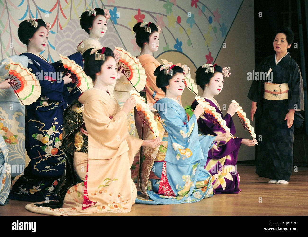 KYOTO, Japan - "Maiko" apprentice geisha pose for photos in Kyoto on ...