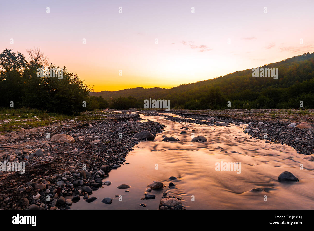 River in morning sunrise forest hi-res stock photography and images - Alamy
