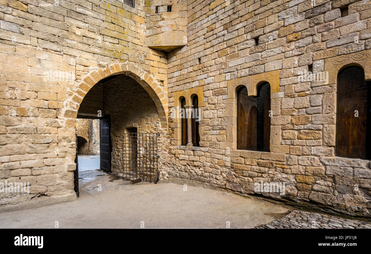Stone arch and gate of a castle in Peratallada, Spain Stock Photo - Alamy