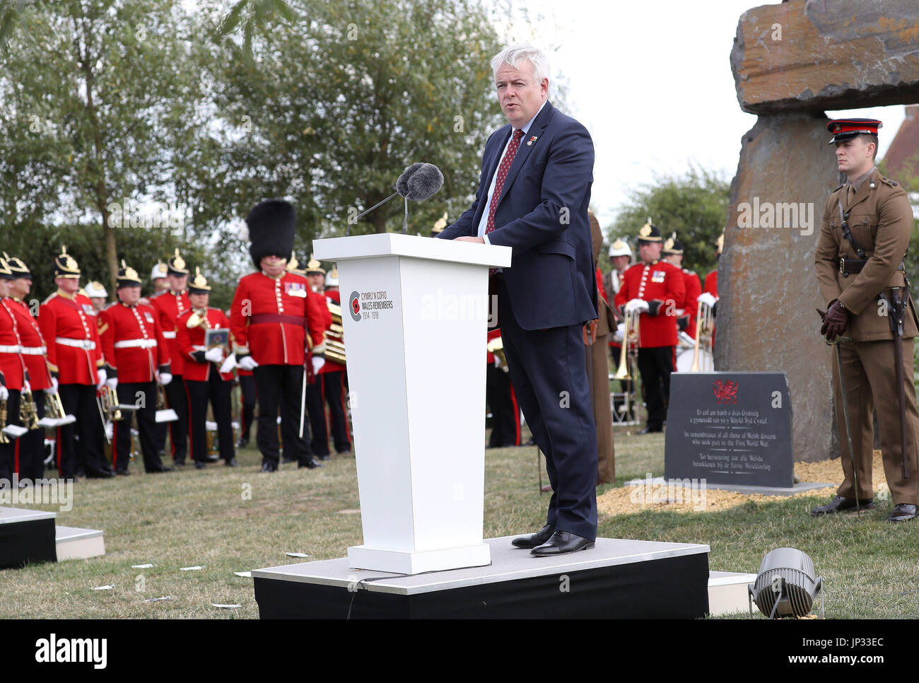 Reading welsh national service remembrance welsh national memorial park ...
