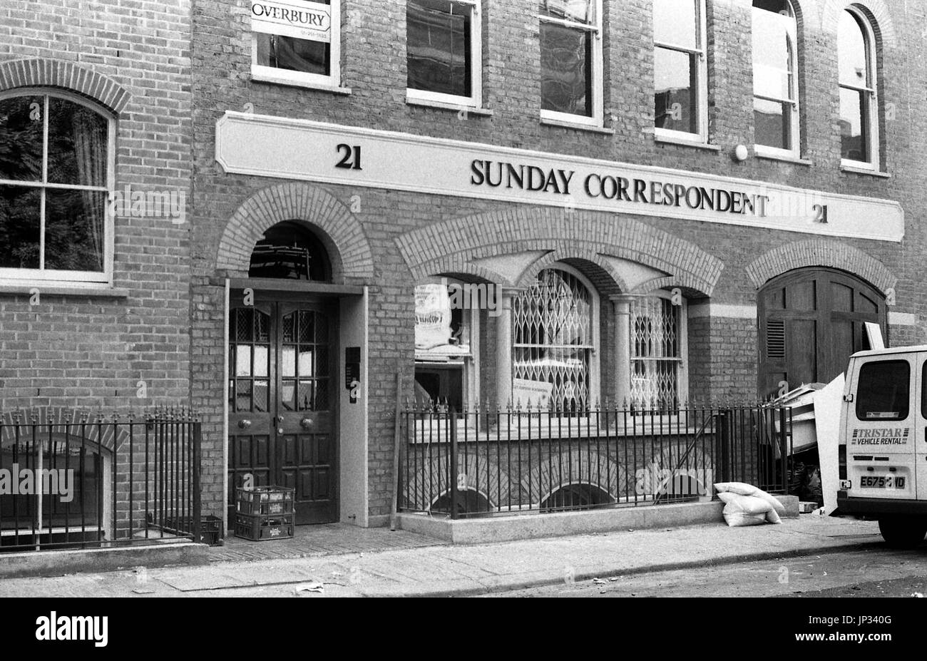 Newspaper printing press closed hi-res stock photography and images - Alamy