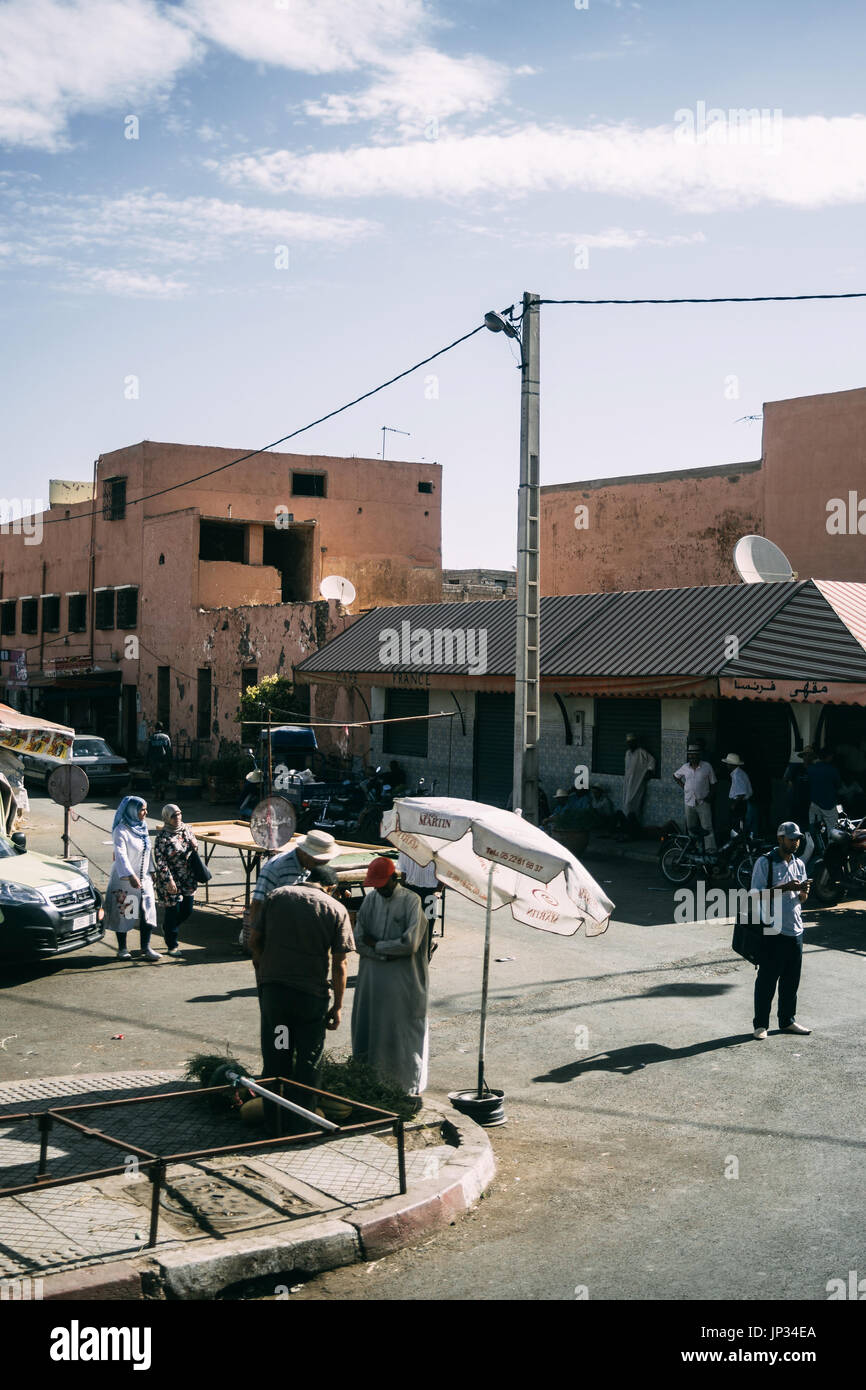 Traditional morocco people hi-res stock photography and images - Alamy
