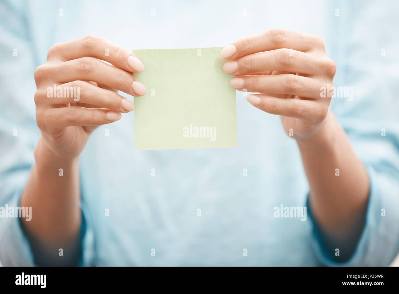 Self adhesive note hi-res stock photography and images - Alamy
