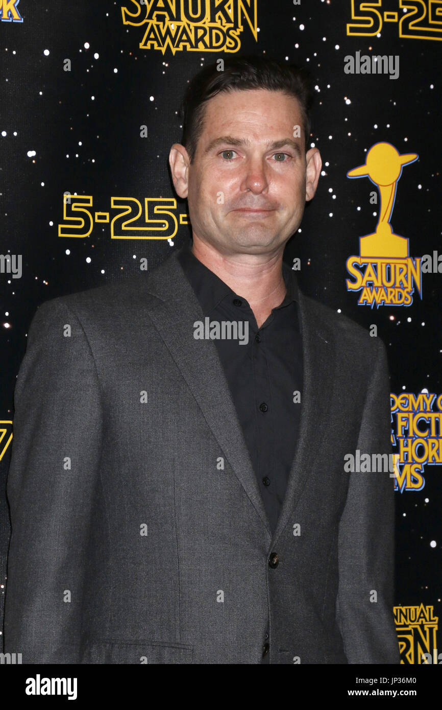 Henry thomas actor 2017 hi-res stock photography and images - Alamy