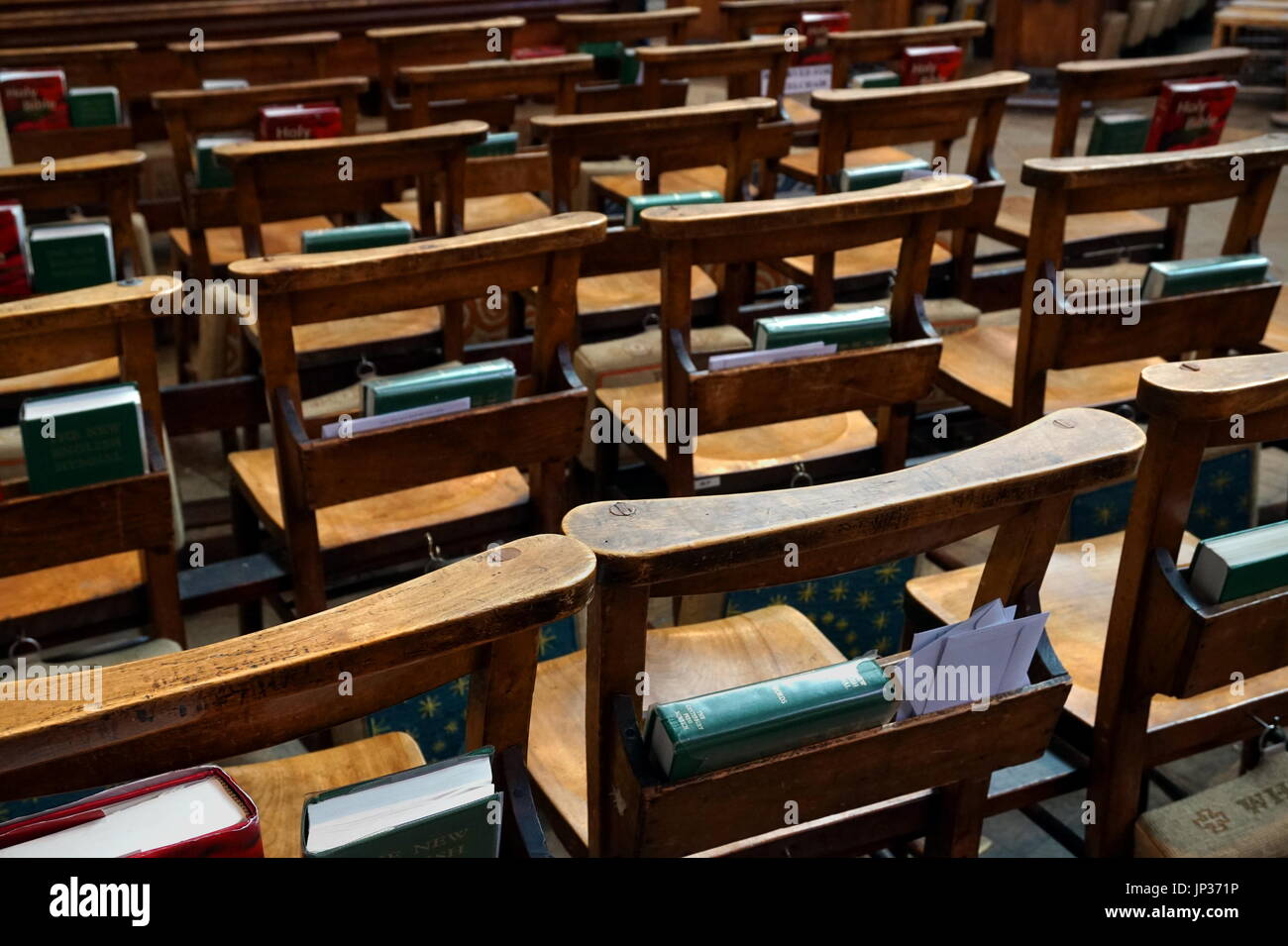 Bibles in a church hi-res stock photography and images - Alamy