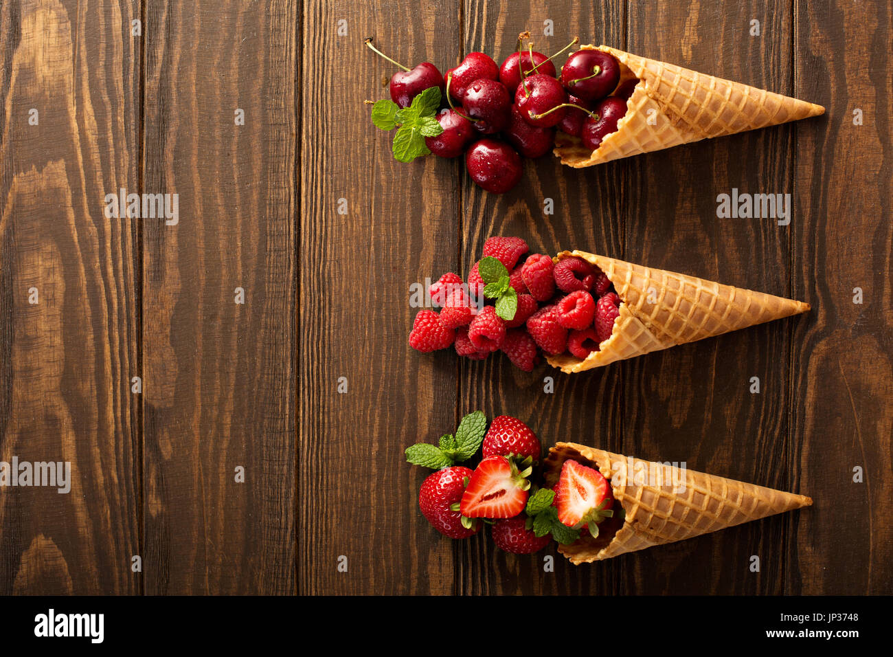 Green fruit cones hi-res stock photography and images - Alamy