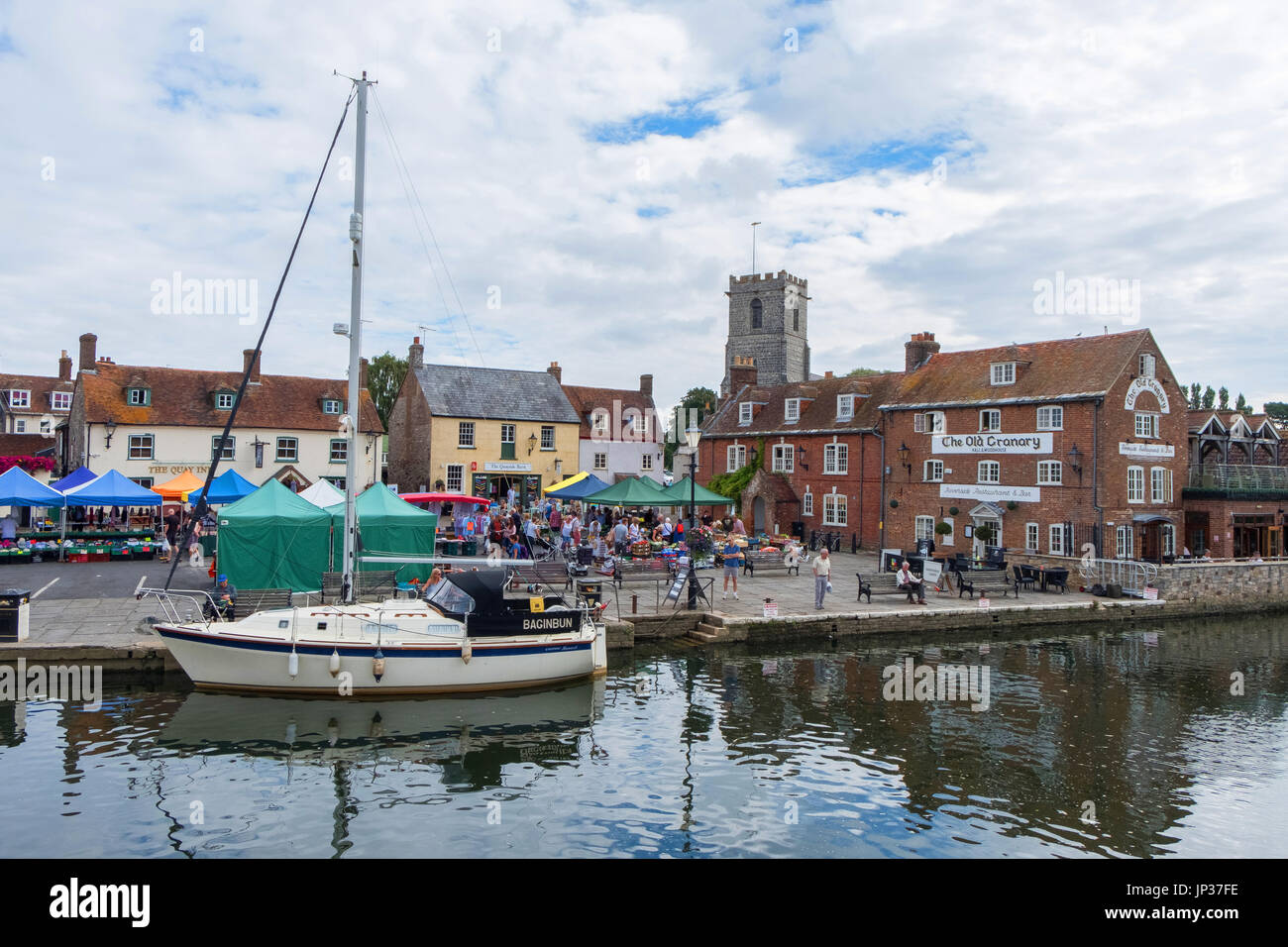 Market day on the quay in Wareham, Dorset, UK Stock Photo - Alamy