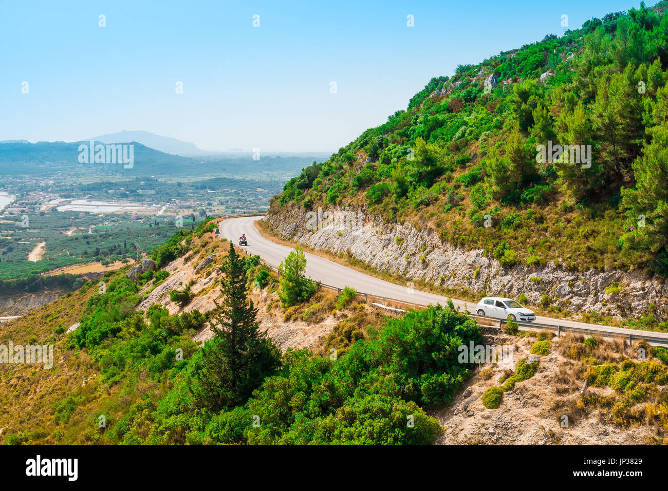 Car driving downhill hi-res stock photography and images - Alamy
