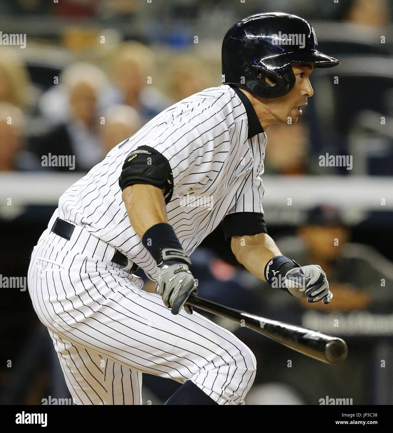 NEW YORK, the United States - New York Yankees left fielder Ichiro ...
