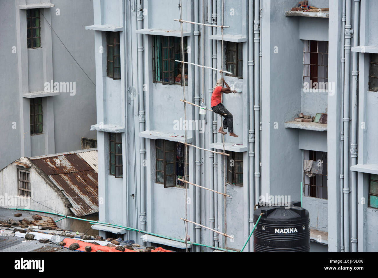 Unsafe construction hi-res stock photography and images - Alamy