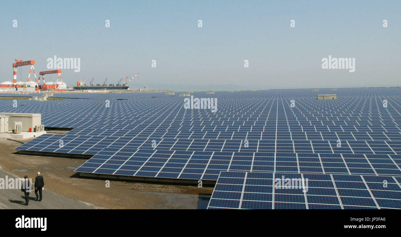 OITA, Japan - Photo shows Japan's largest solar power plant in Oita ...