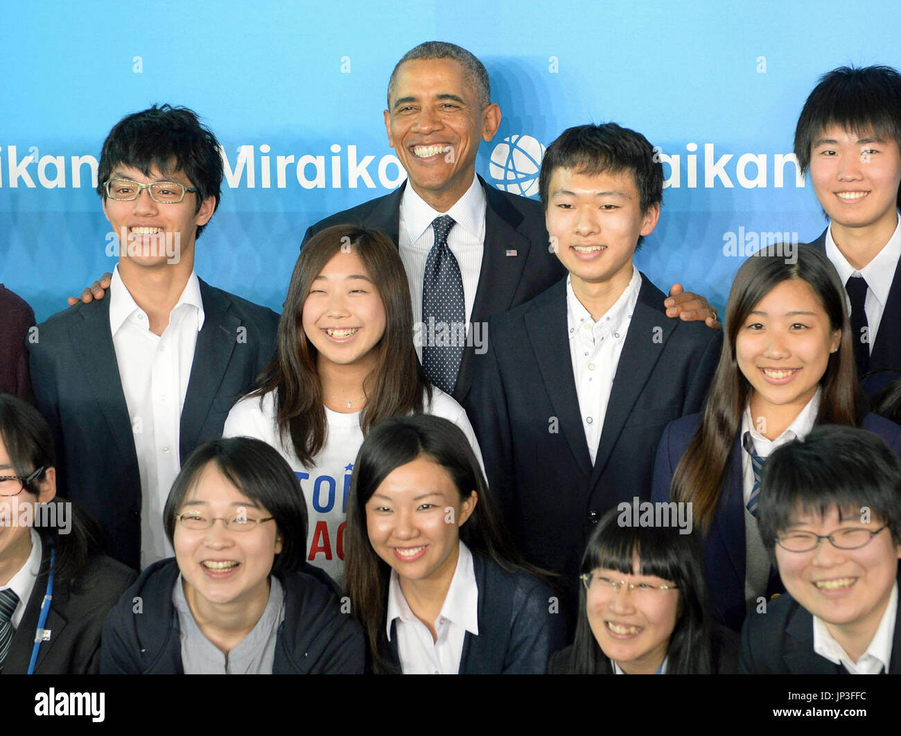 TOKYO, Japan - U.S. President Barack Obama poses for photos with ...
