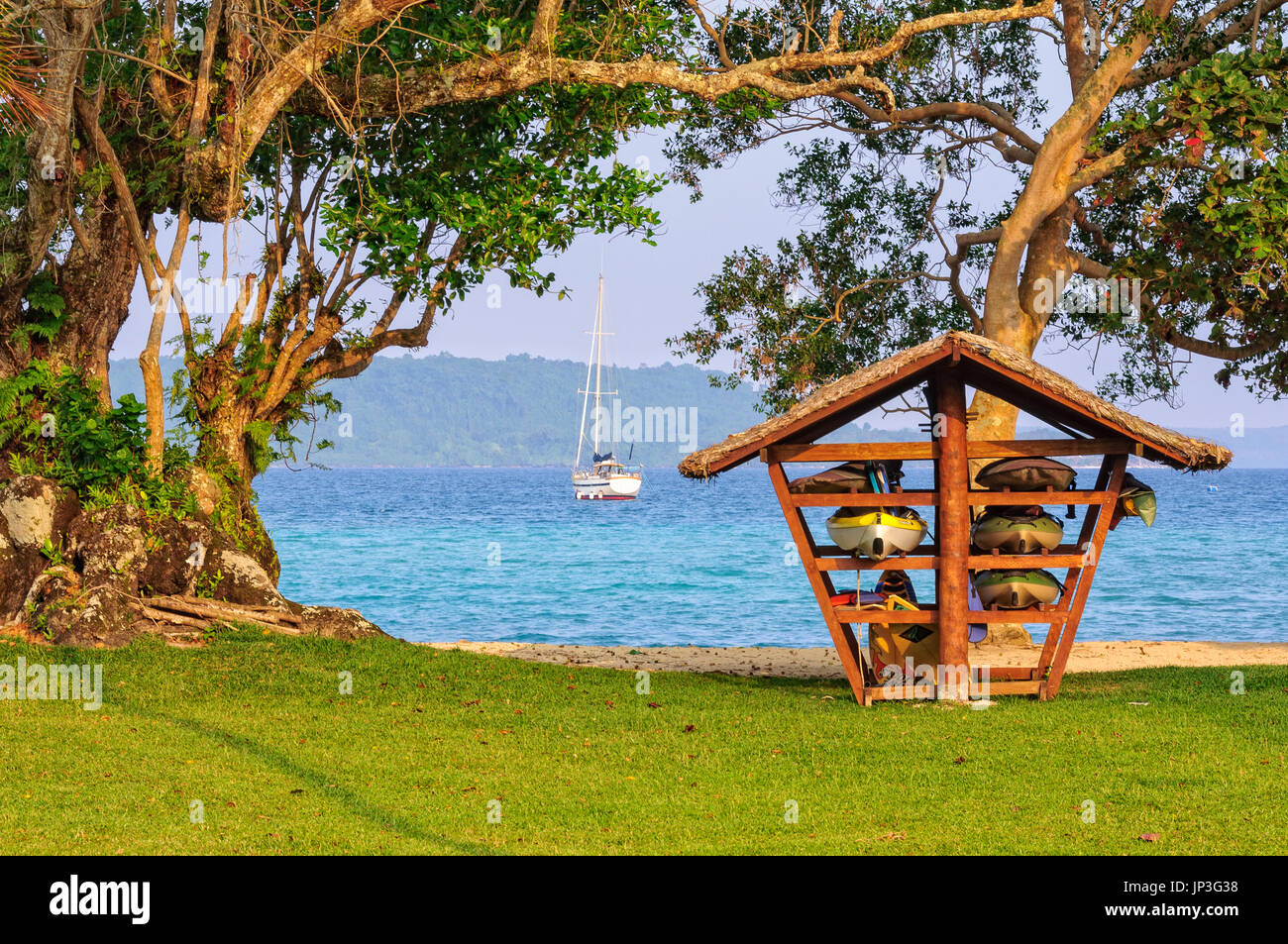 Paddle boards on a rack hi-res stock photography and images - Alamy