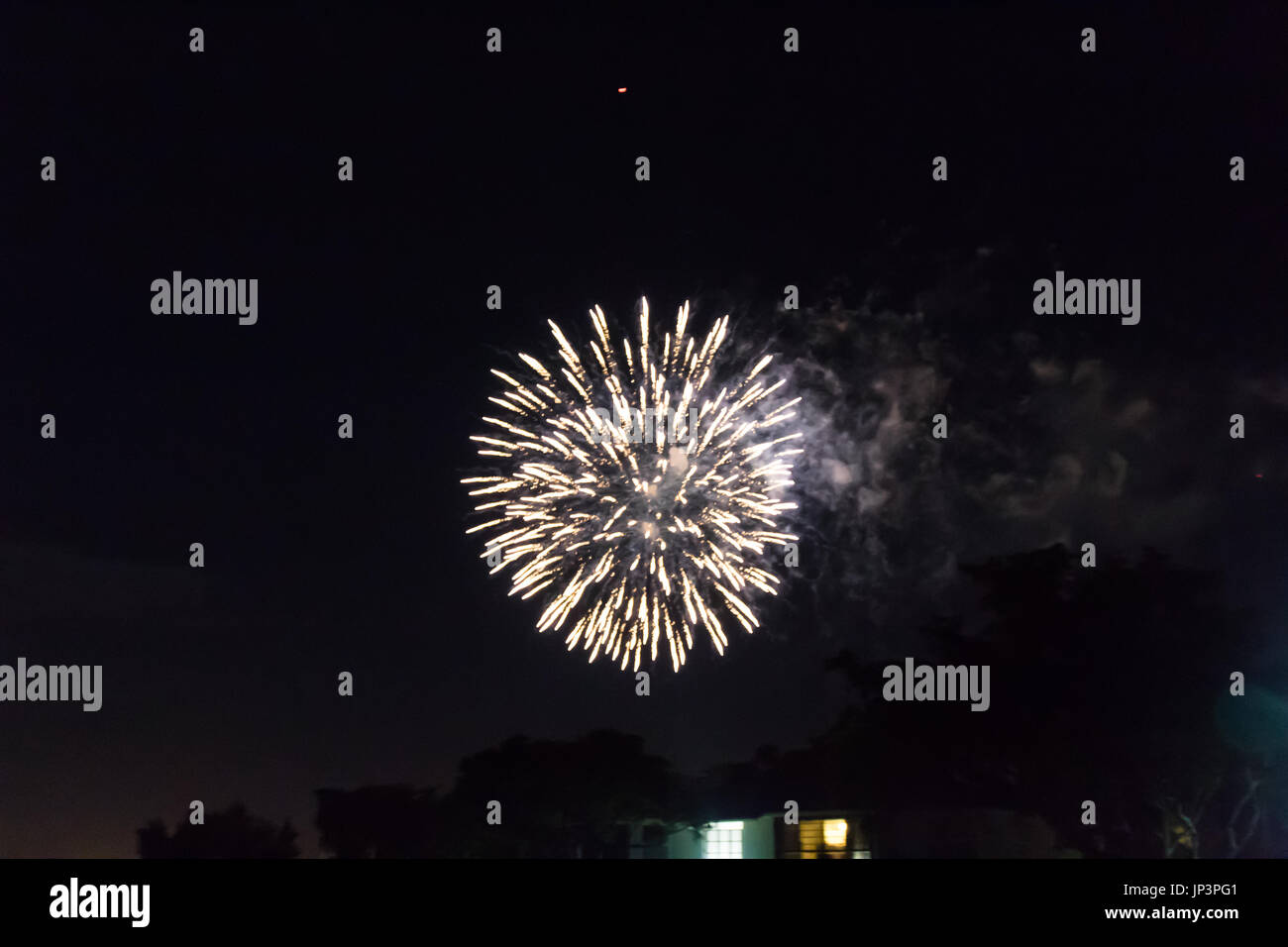 Big Bang Fireworks High Resolution Stock Photography and Images - Alamy