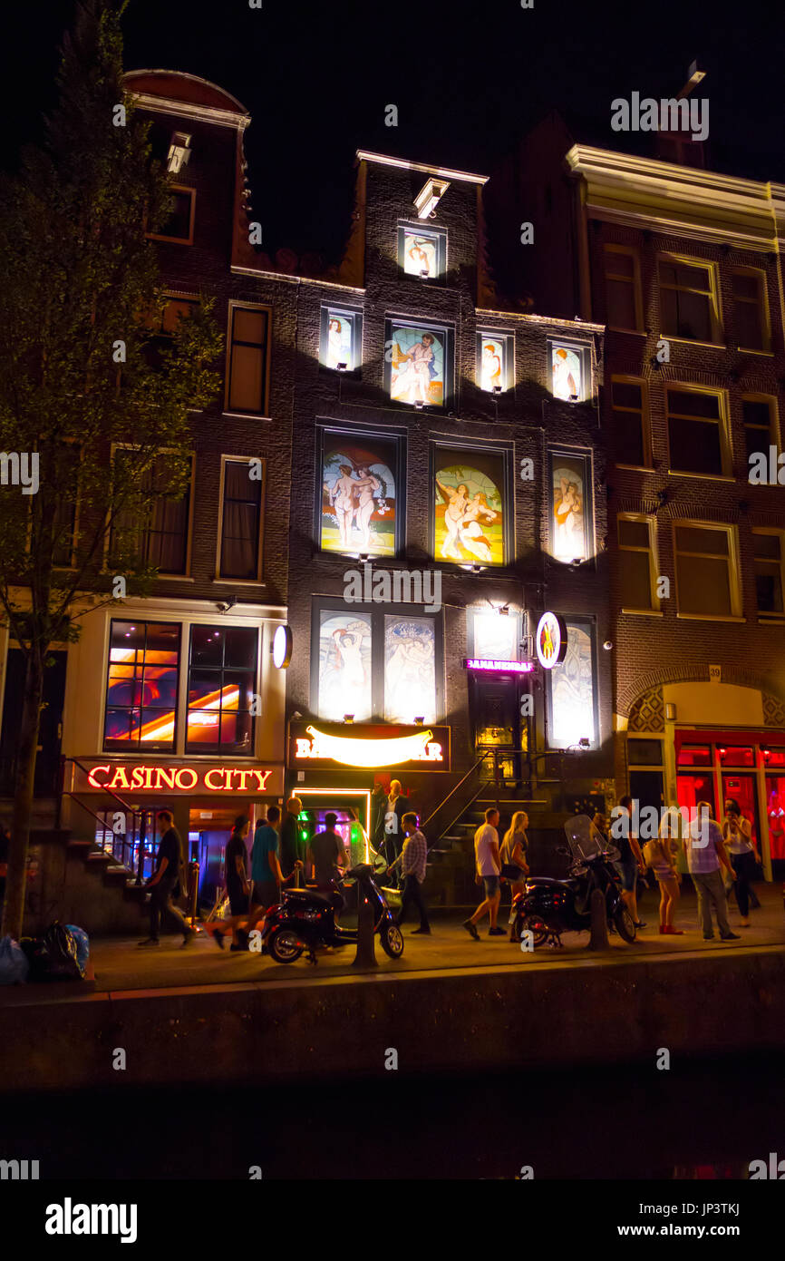 The Other Amsterdam Red Light District In Ruysdaelkade – JCDAT