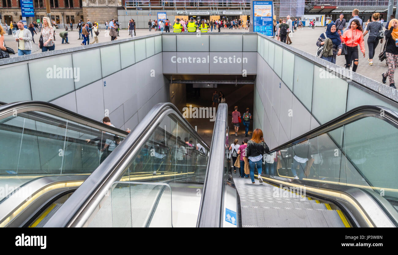 Entrance to the Metro platforms at Central Station - AMSTERDAM ...
