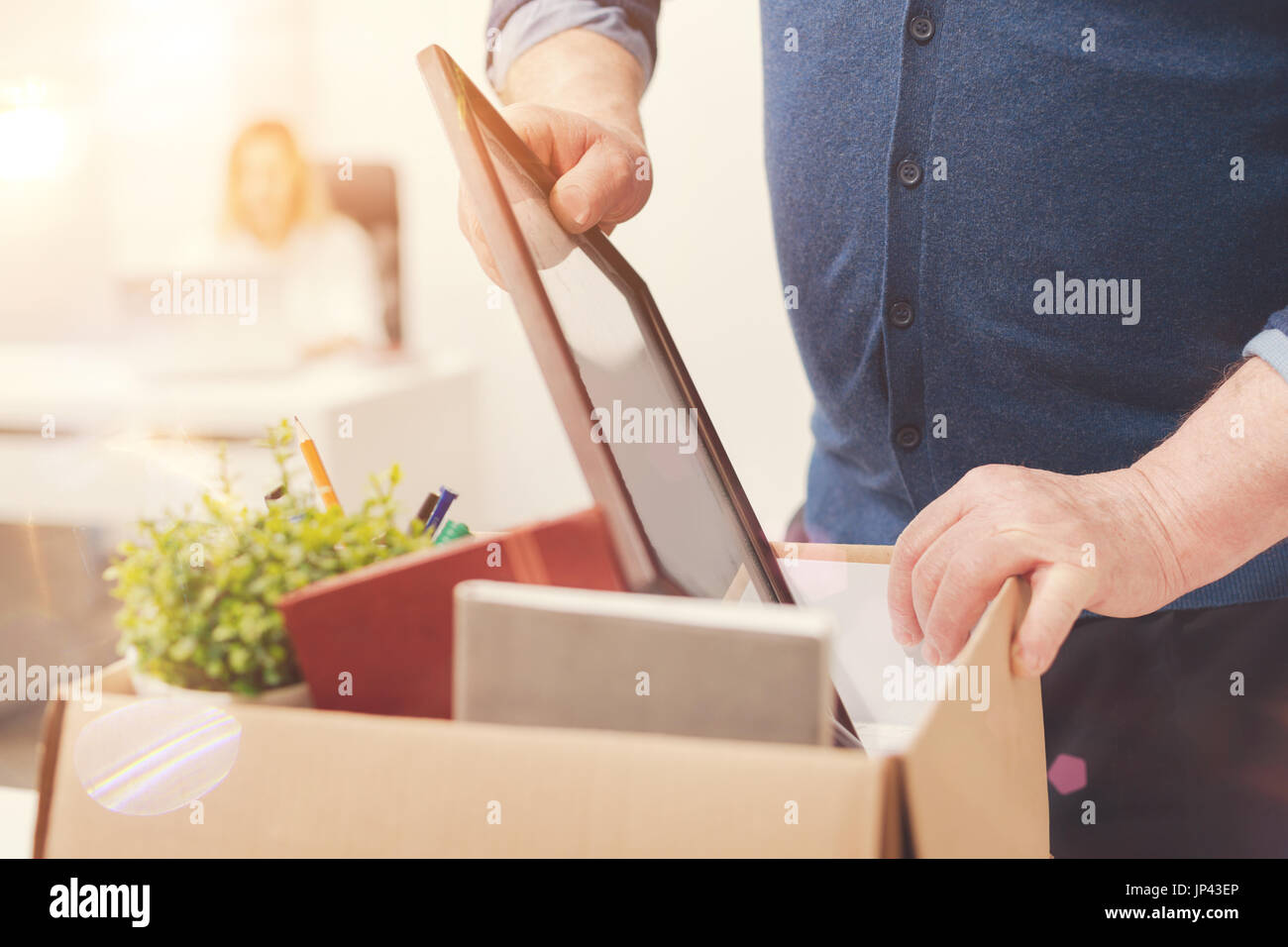 Elderly man with belongings hi-res stock photography and images - Alamy