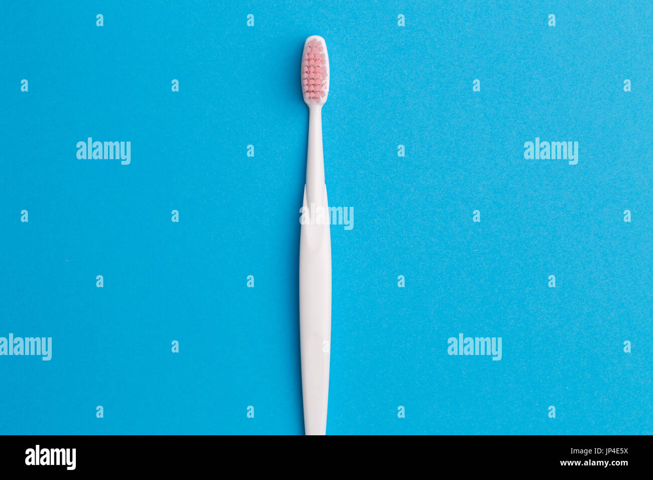 Image of one pink toothbrush Stock Photo - Alamy