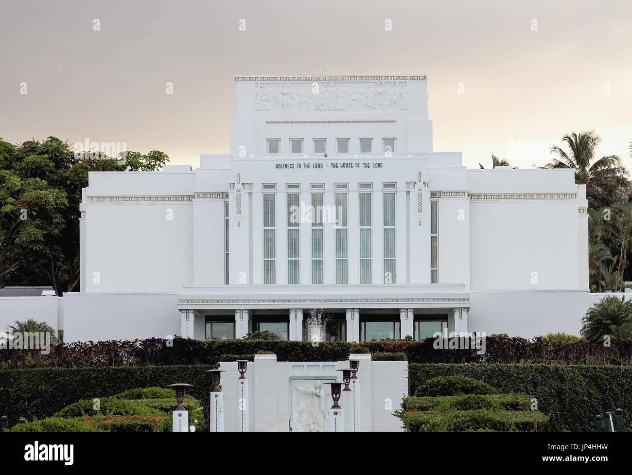 Mormon temple honolulu hi-res stock photography and images - Alamy