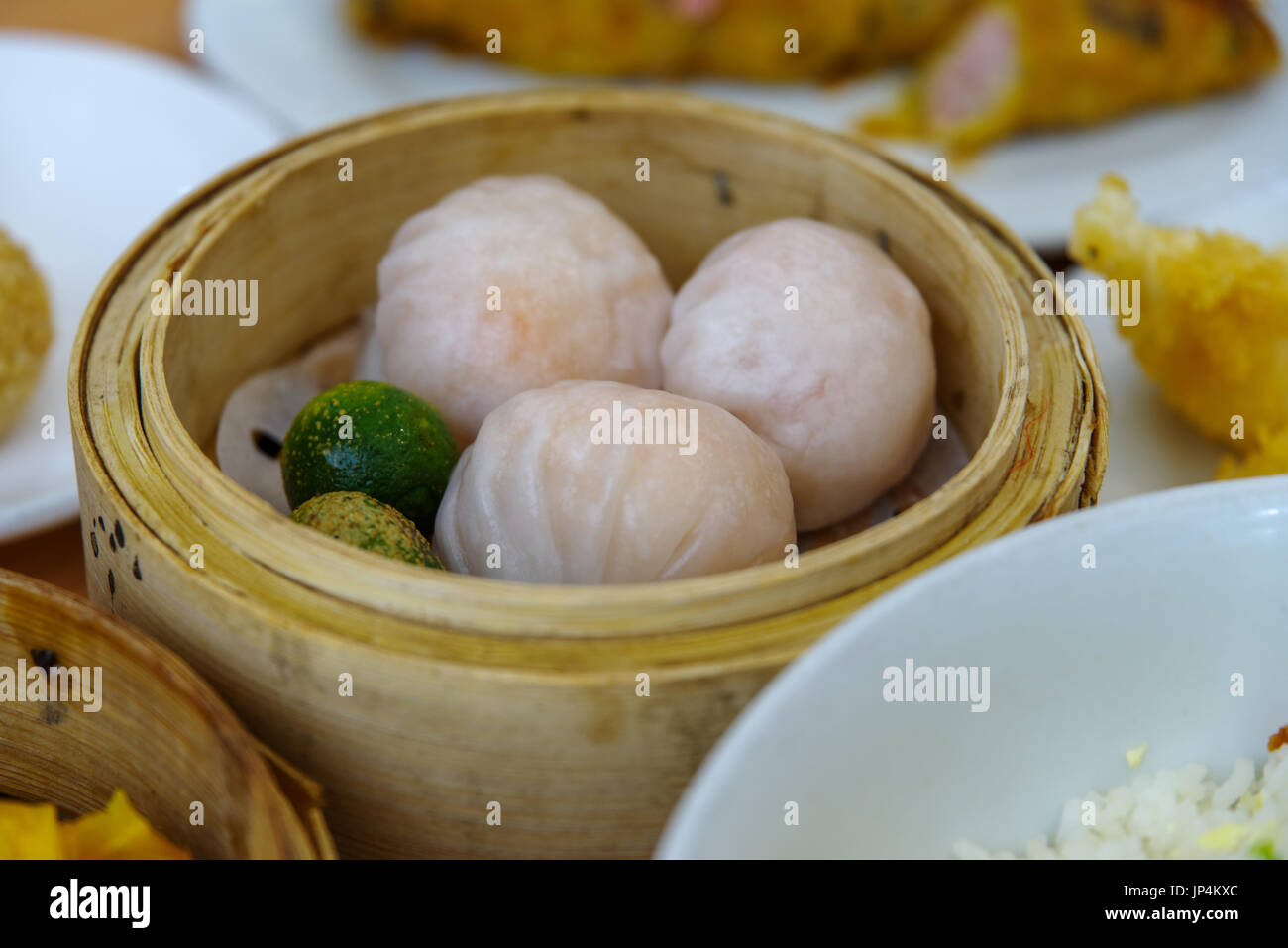 Gao dumpling restaurant hi-res stock photography and images - Alamy